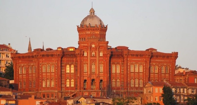 An outdoor living room: Balat - Daily Sabah