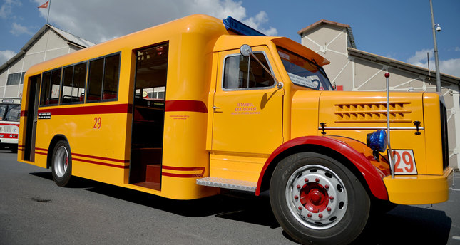 Nostalgic public transport with Istanbul's vintage busses - Daily Sabah