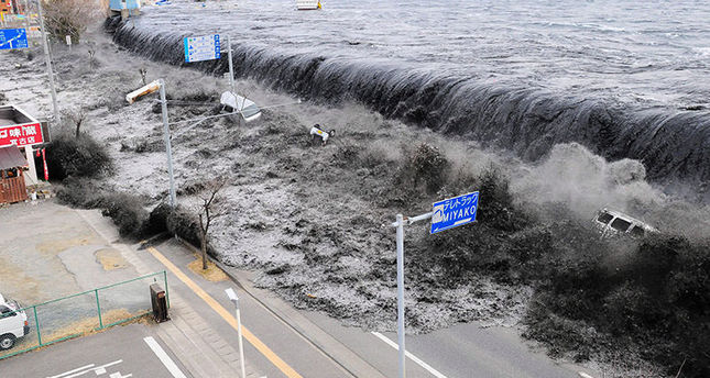 A tsunami in Mediterranean Sea could 'swamp' Italy, Greece, Libya ...