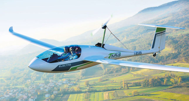 Electric planes aim to soar high for aviation sector - Daily Sabah