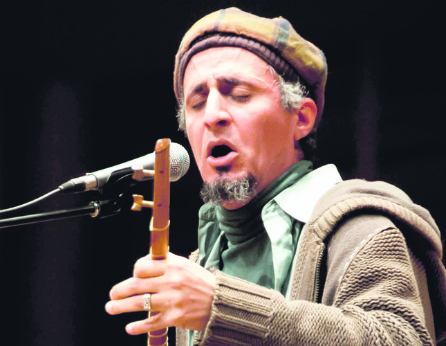 World-recognized Iranian singer visits Turkey once again - Daily Sabah