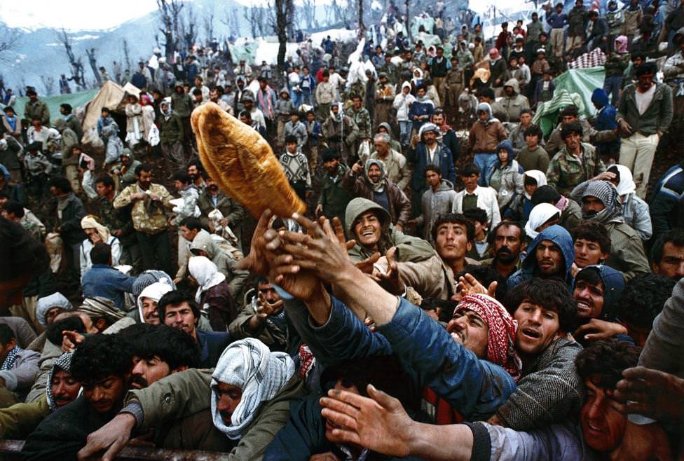 Powerful Reuters Photos from the Past 30 Years | Daily Sabah