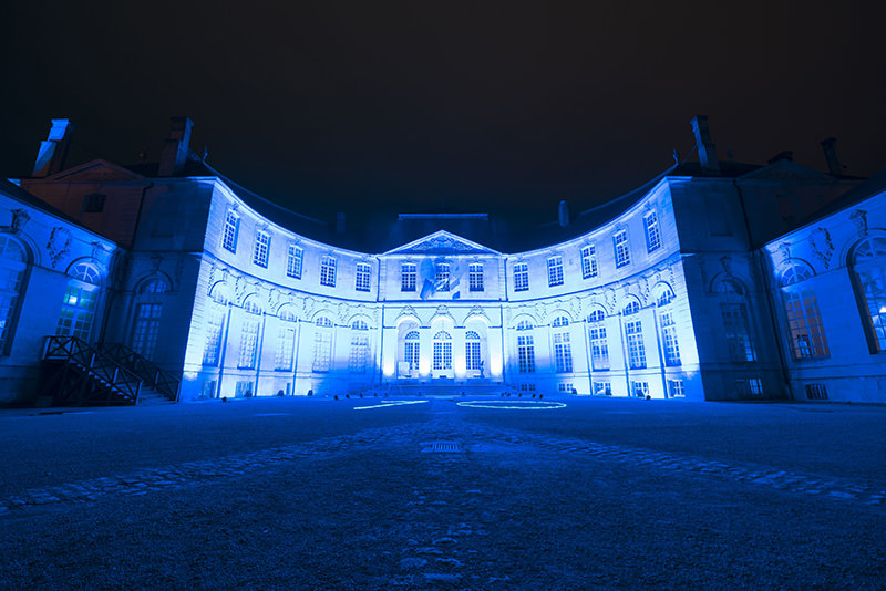 World's landmarks turn blue to mark UN's 70th anniversary | Daily Sabah