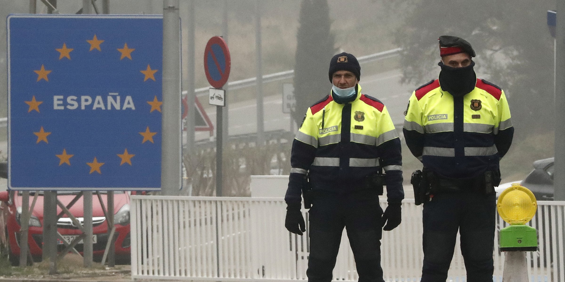 EU to impose entry ban for 30 days, Merkel announces | Daily Sabah