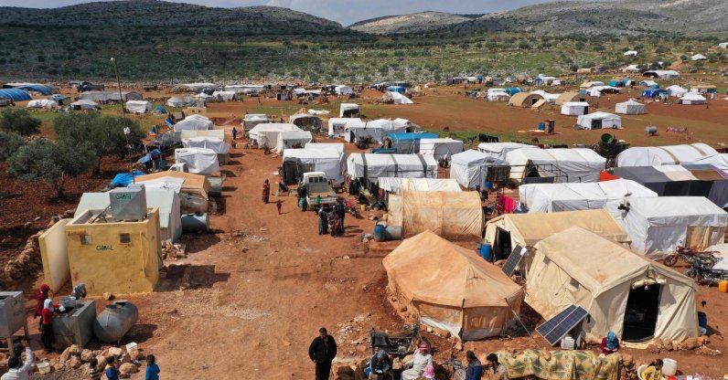 Syrian refugees head toward Idlib to fight in Turkey's Operation Spring ...