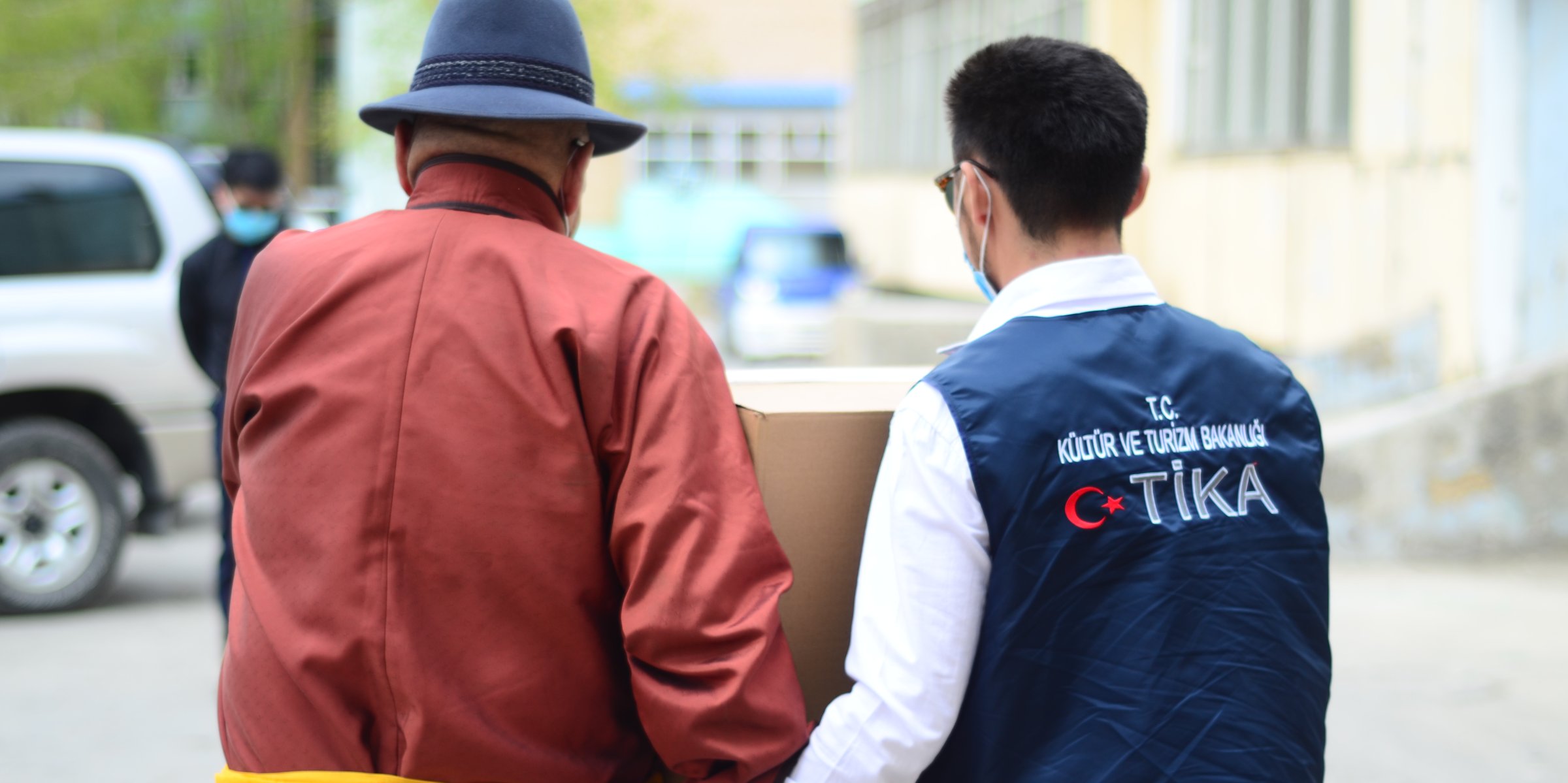 Turkey's TIKA delivers Ramadan aid to 3 continents | Daily Sabah