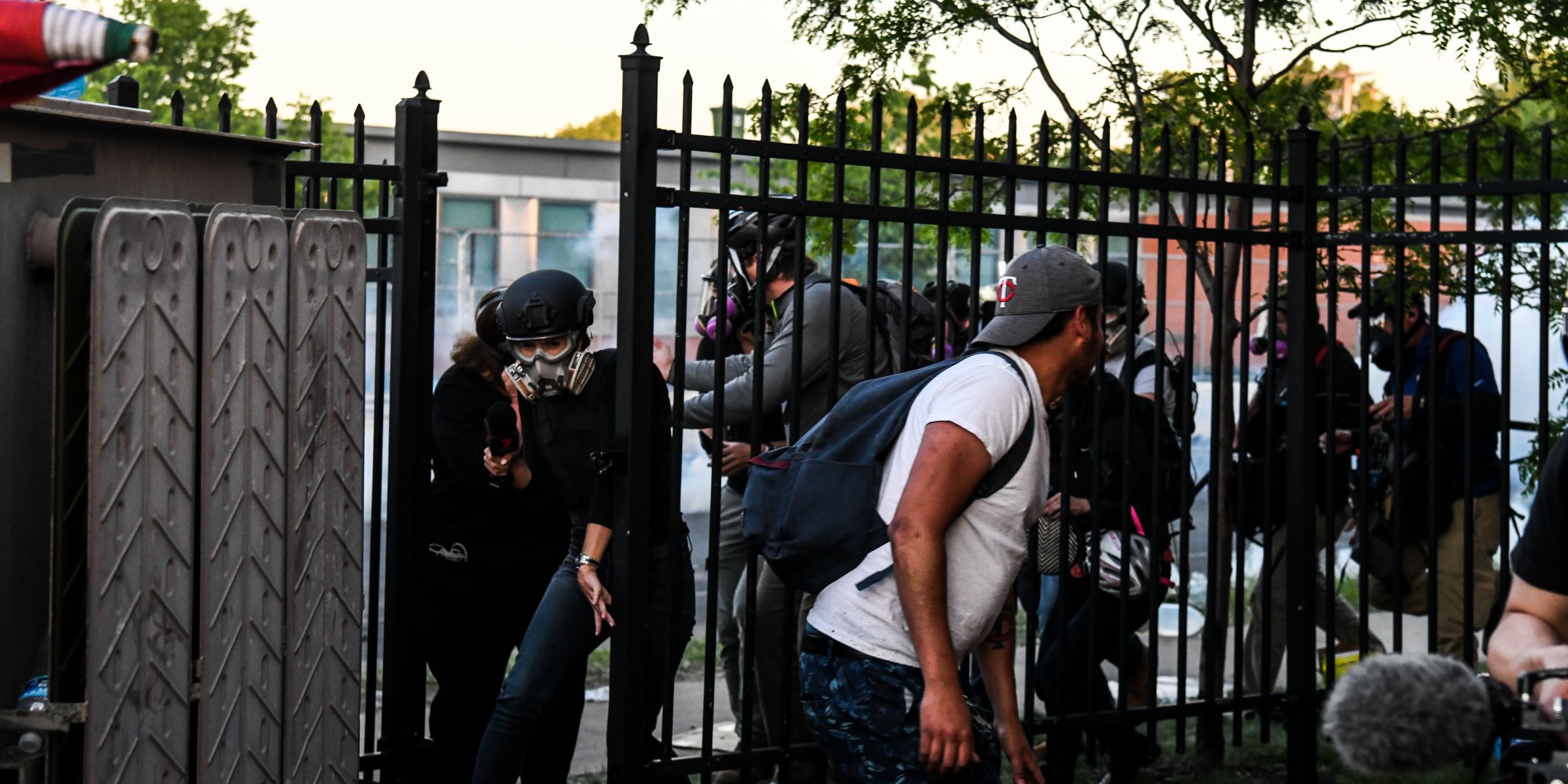 Journalists covering US protests find themselves under attack | Daily Sabah