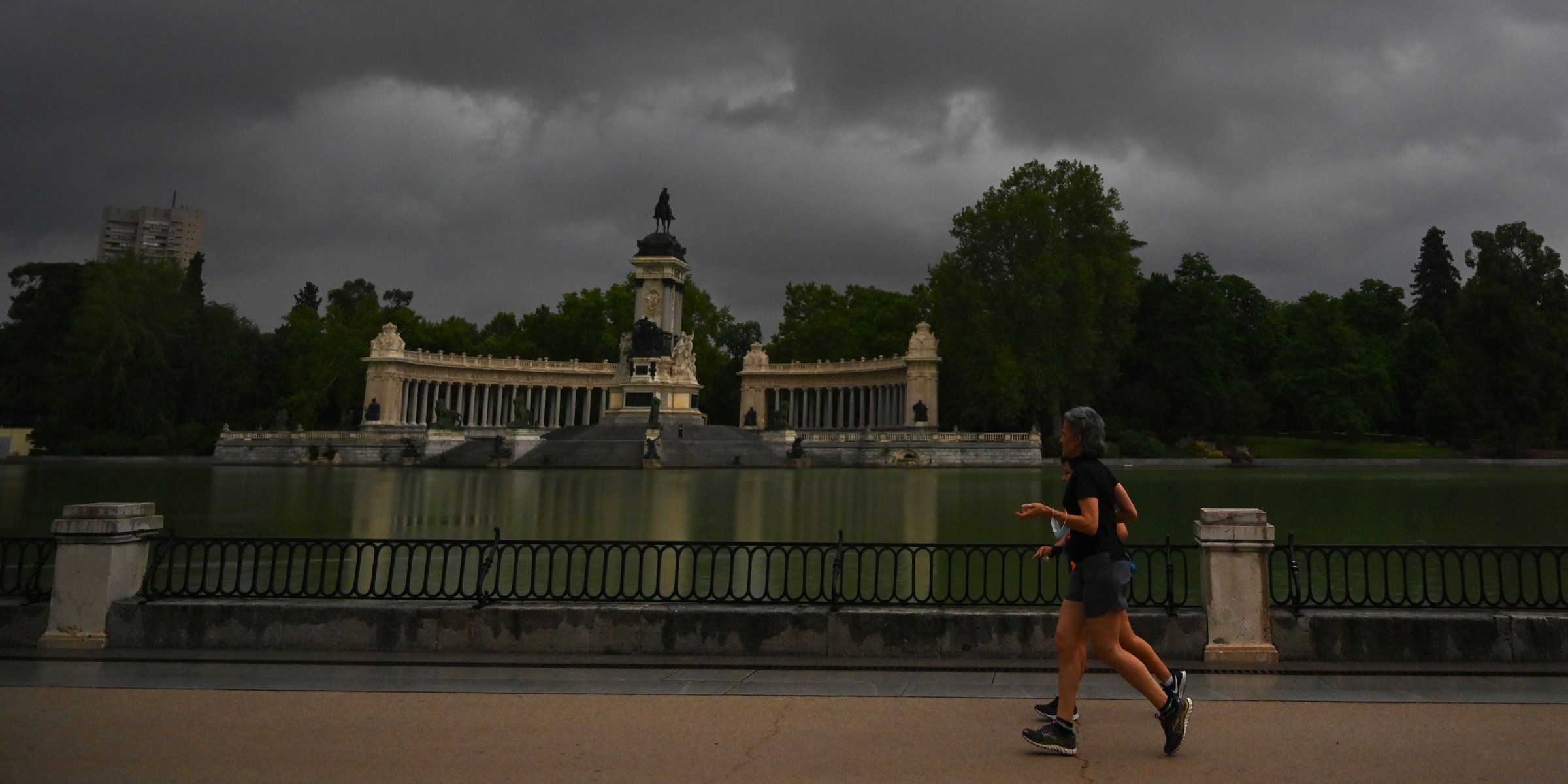 Spain to further relax lockdown in two major cities | Daily Sabah