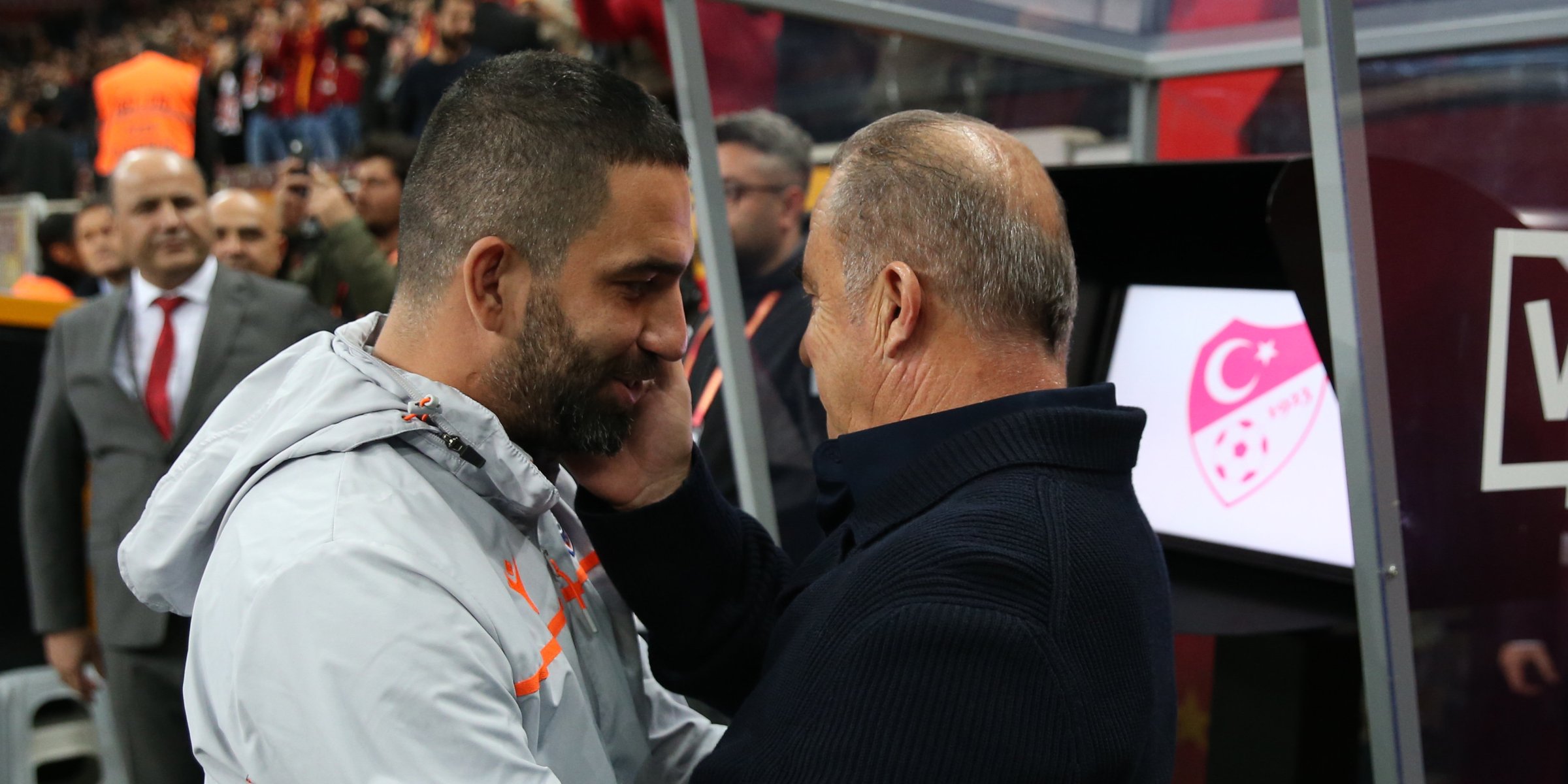 Galatasaray confirms prodigal son Arda Turan's return | Daily Sabah