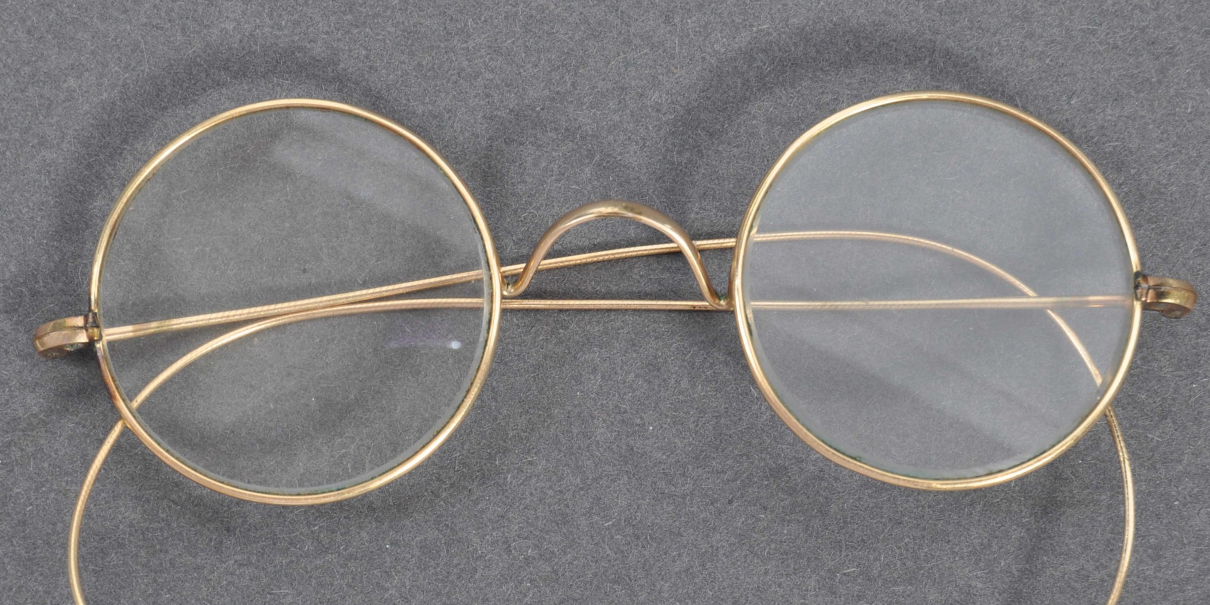 Gandhis Iconic Glasses Sell For 340000 In Uk Daily Sabah
