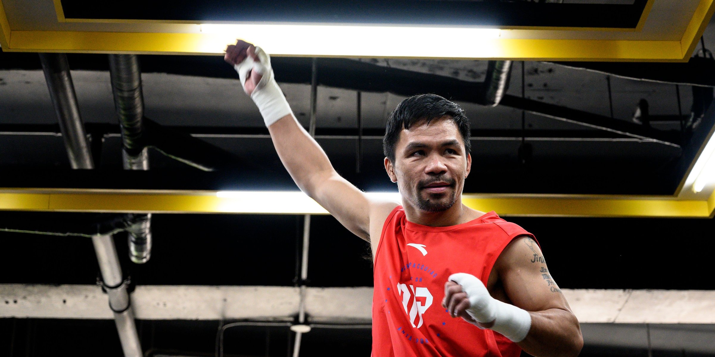 Boxing icon Pacquiao wants to fight MMA star McGregor next year | Daily ...