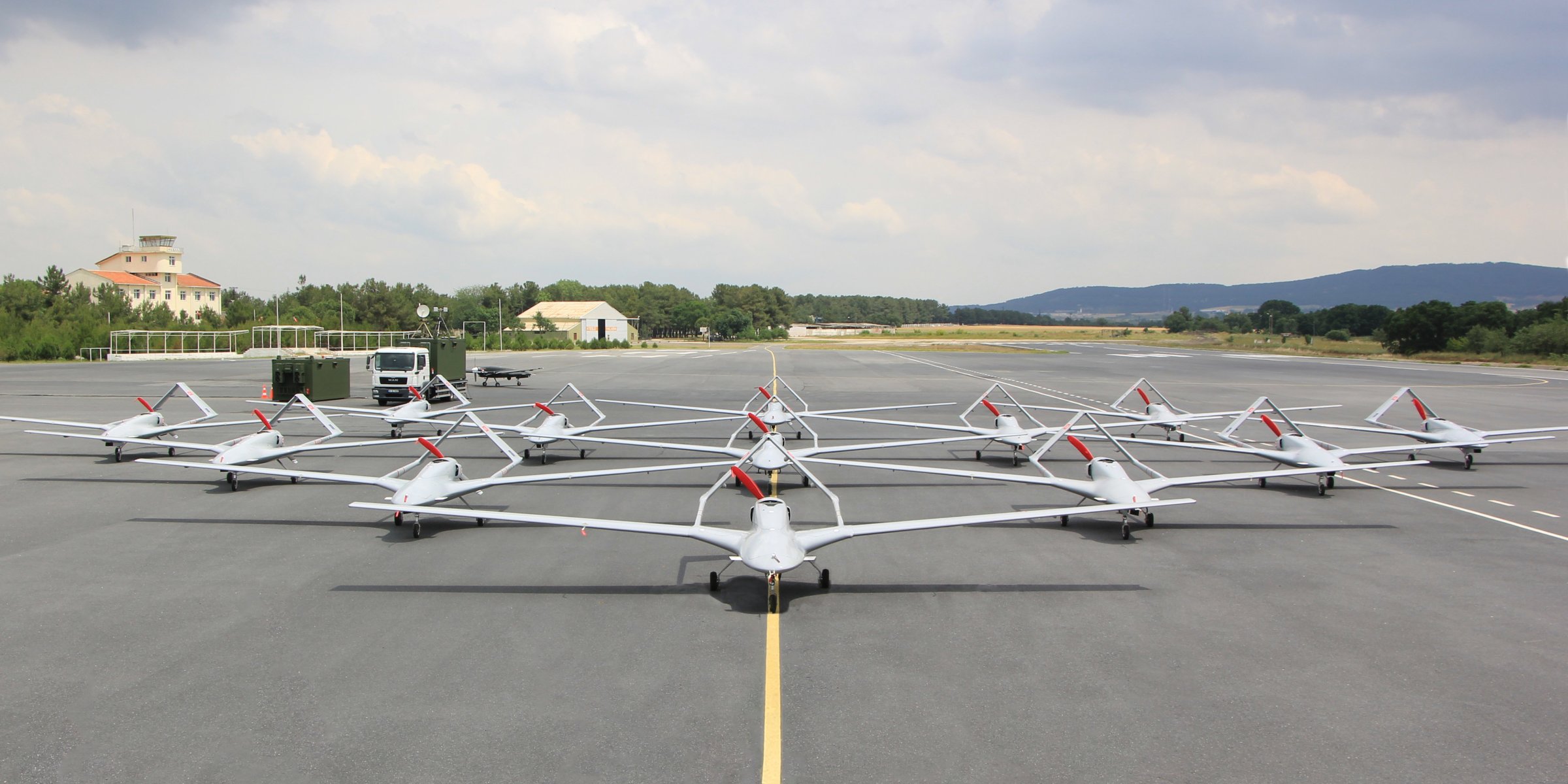 Turkish, Israeli made drones gave Azerbaijan upper hand, German media ...