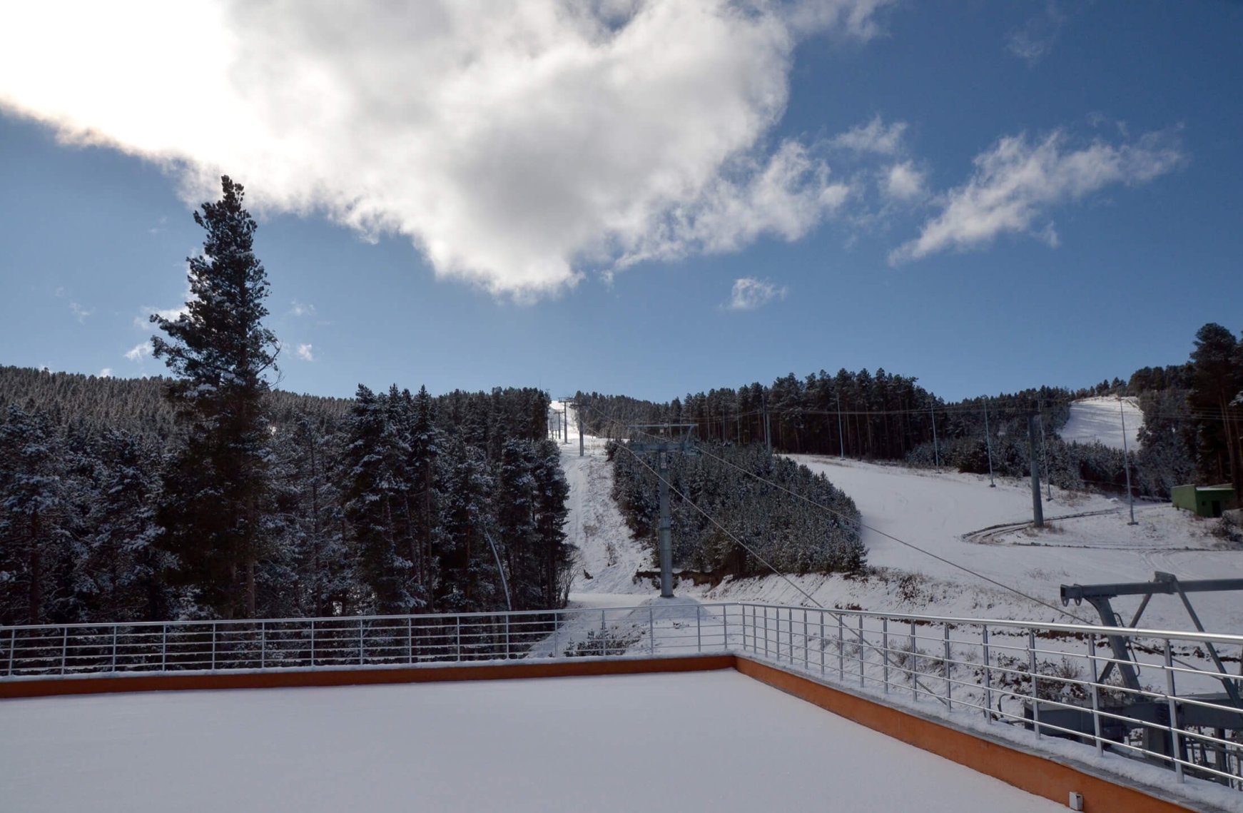 Many regions in Turkey experience this year's first snowfall | Daily Sabah