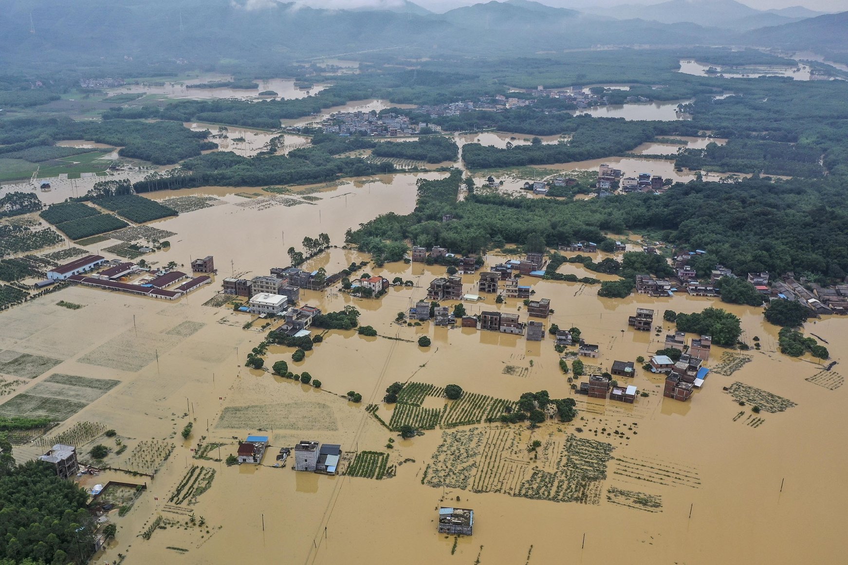 Floods, quakes and fires: Natural disasters of 2020 | Daily Sabah
