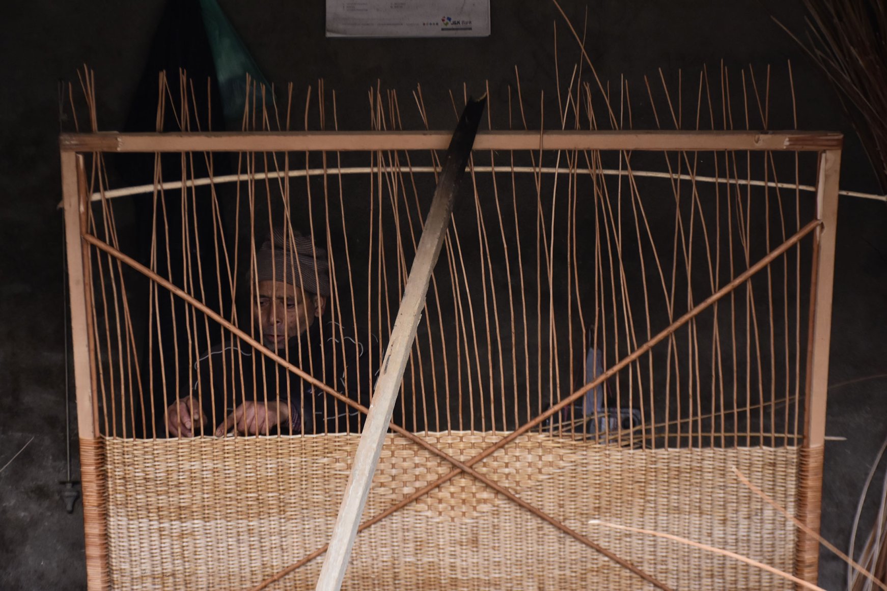 Kangri: Making of the traditional fire-pot in Kashmir | Daily Sabah