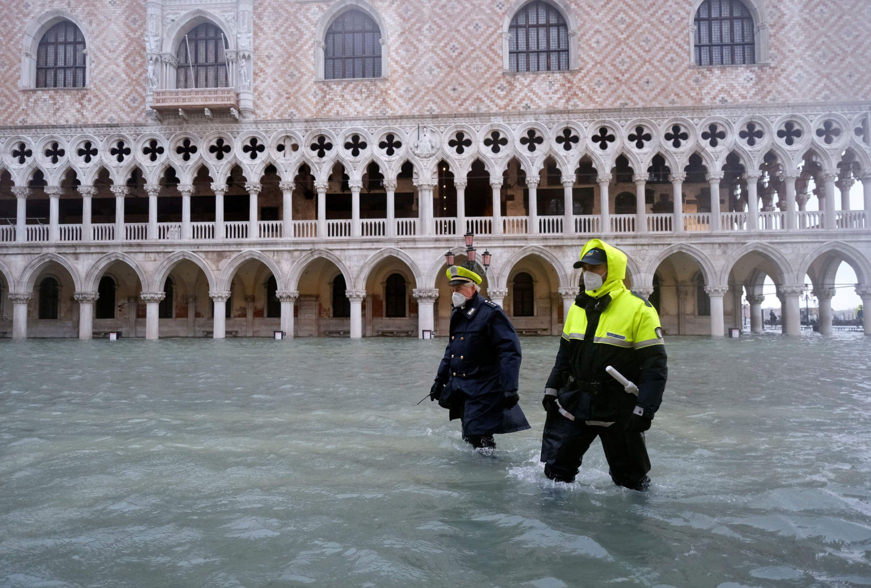 In photos: High tide floods Venice as dam system fails to activate ...