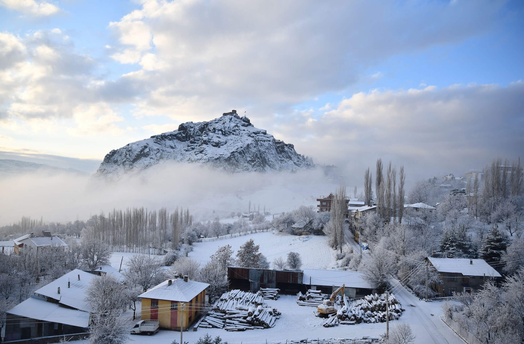 Snow blankets cities in Turkey's east | Daily Sabah