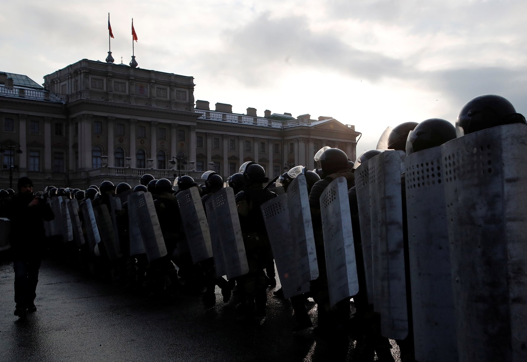 Russia: Thousands detained amid rallies for Navalny | Daily Sabah