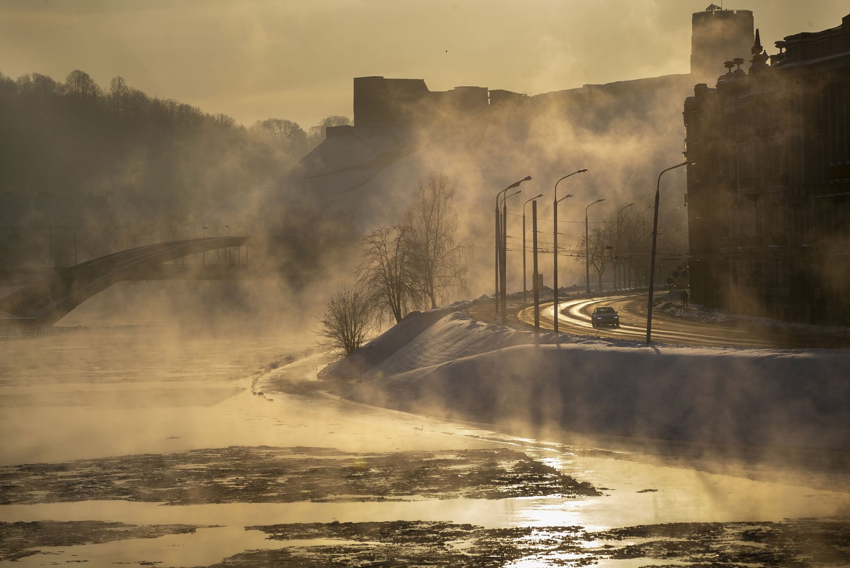 Harsh winter weather in Europe brings damage and fun | Daily Sabah