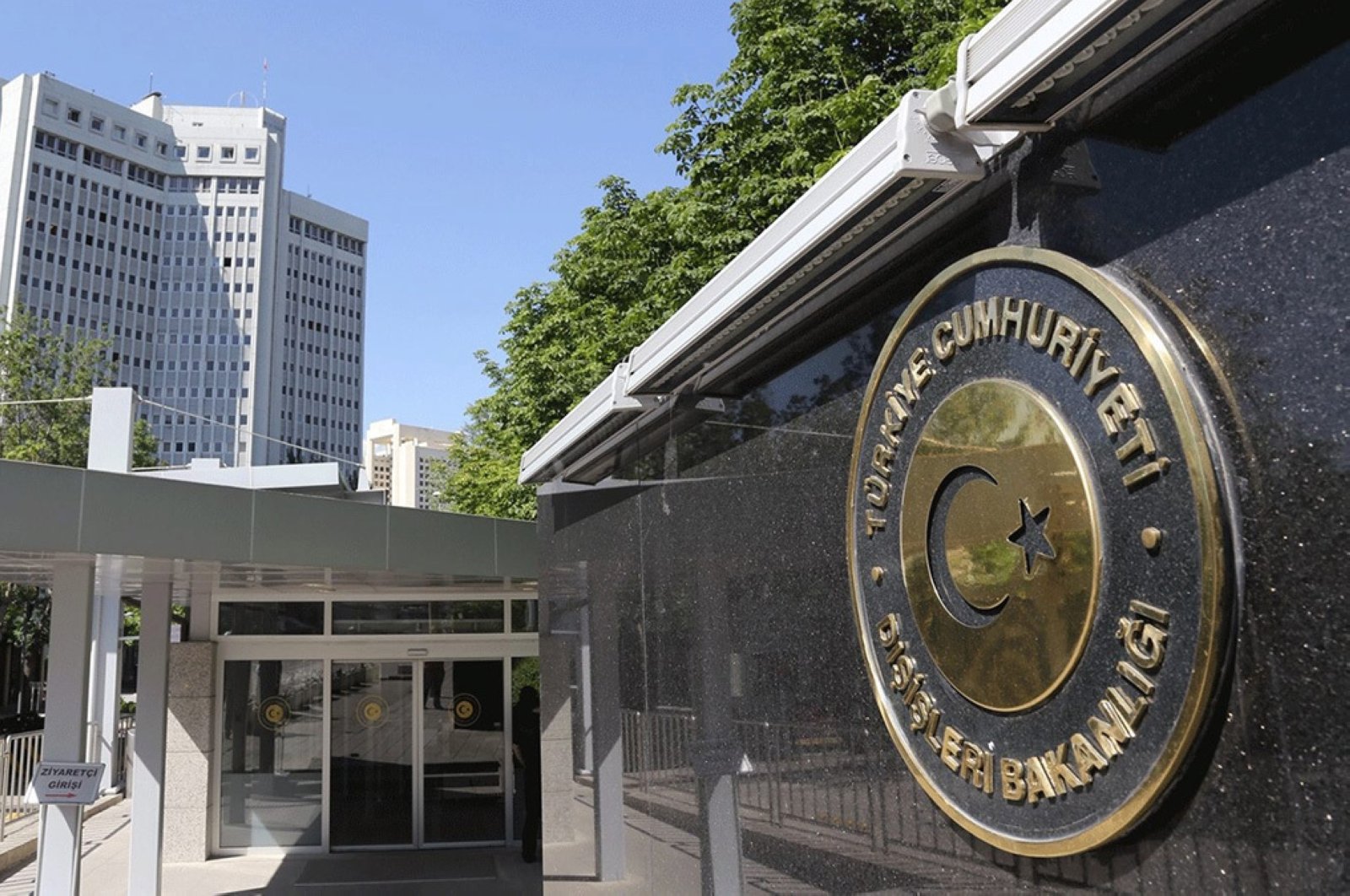 Turkey strongly condemns rocket attack in Iraq's Irbil | Daily Sabah