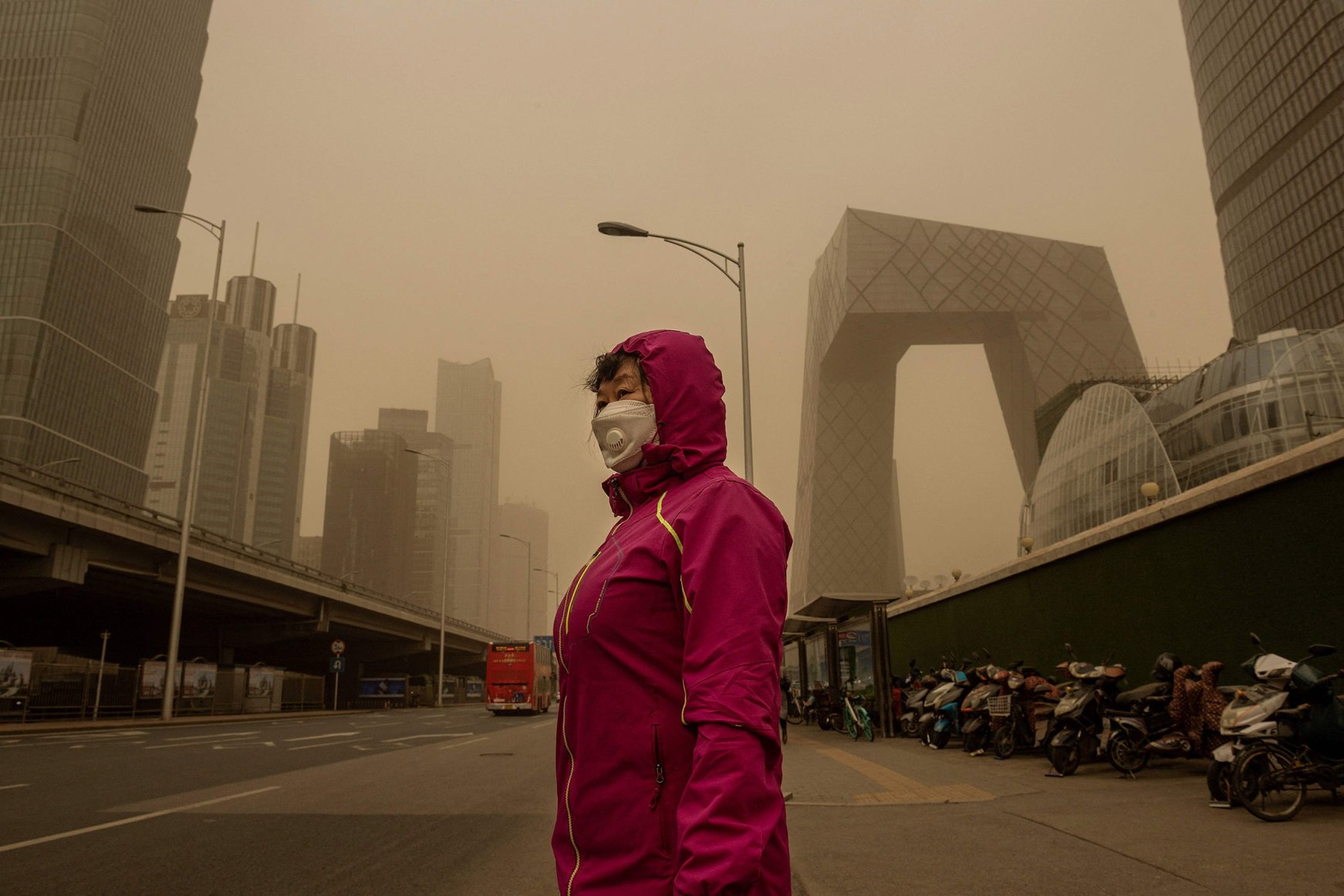 In photos: Biggest sandstorm in decade hits Beijing | Daily Sabah
