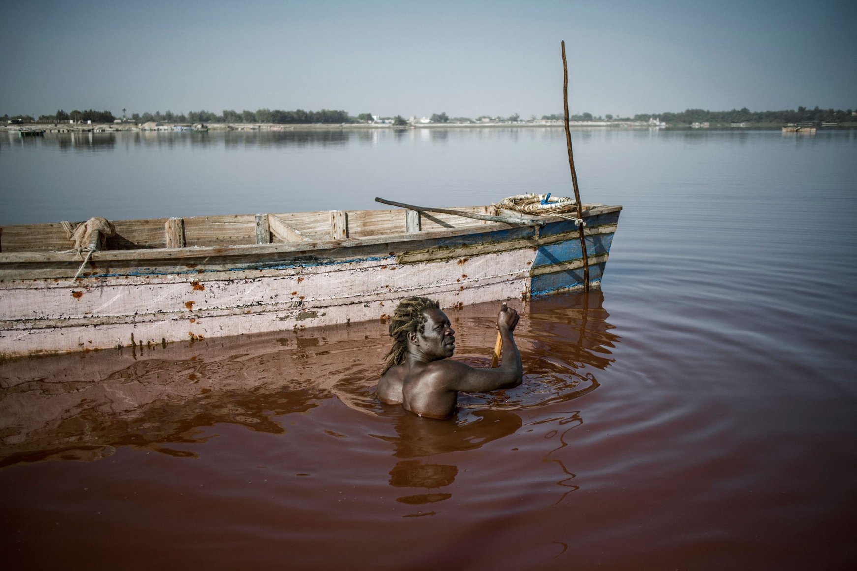 Salt harvesting at Senegal's Pink Lake | Daily Sabah