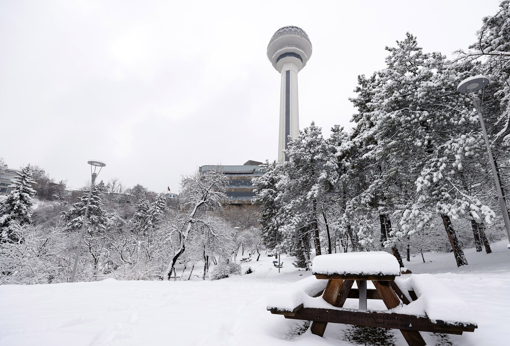 In photos: Heavy snowfall grips Turkey | Daily Sabah