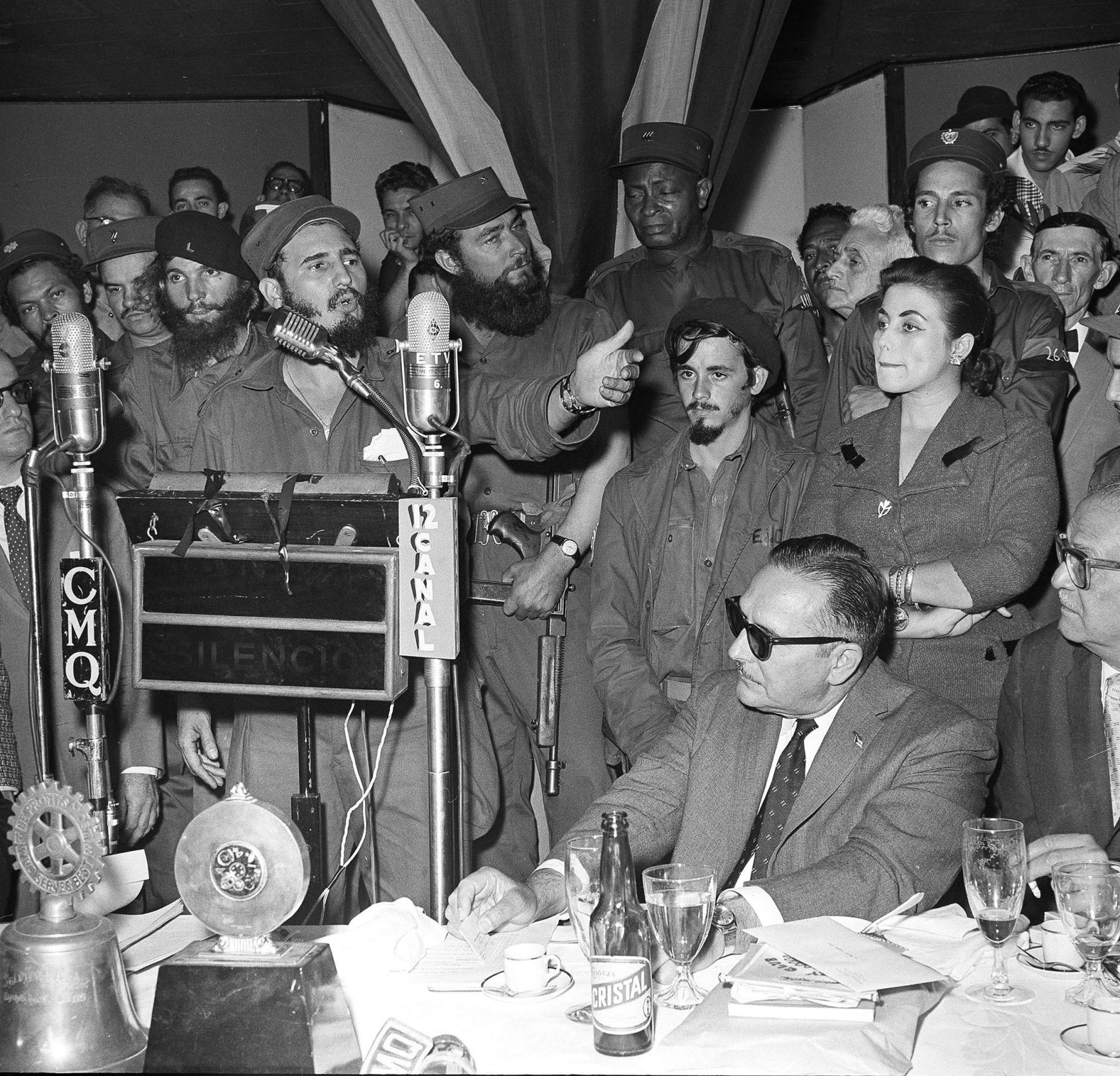 In photos: More than 60 years of Castros' rule in Cuba ends | Daily Sabah