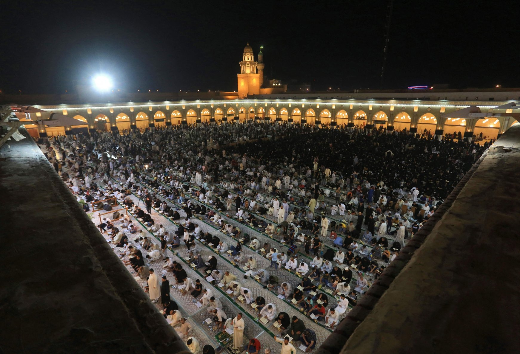 Muslims around the globe observe holy month of Ramadan | Daily Sabah