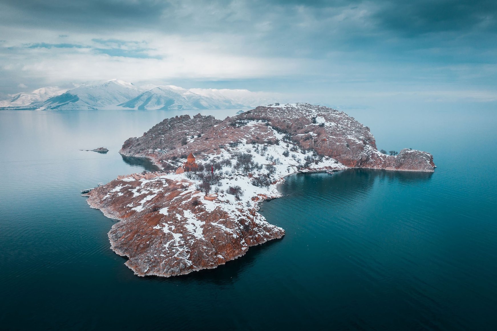 10 stunning Turkish lakes to visit year-round | Daily Sabah