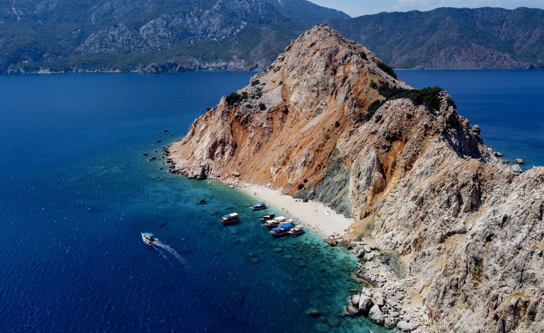 Turkey's uninhabited Suluada mesmerizes with clear sea, white beach ...