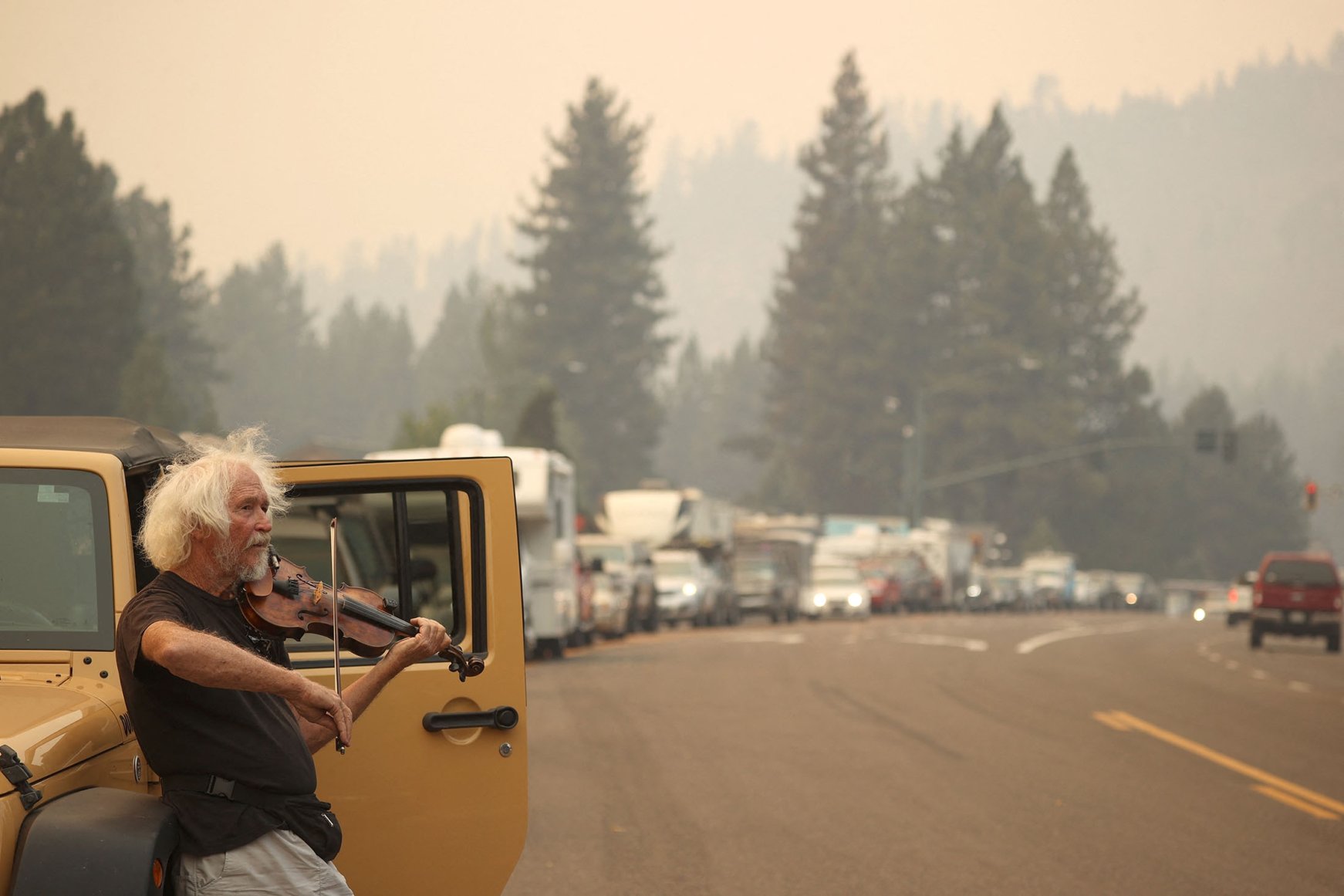 California's Caldor Fire threatens region around Lake Tahoe | Daily Sabah