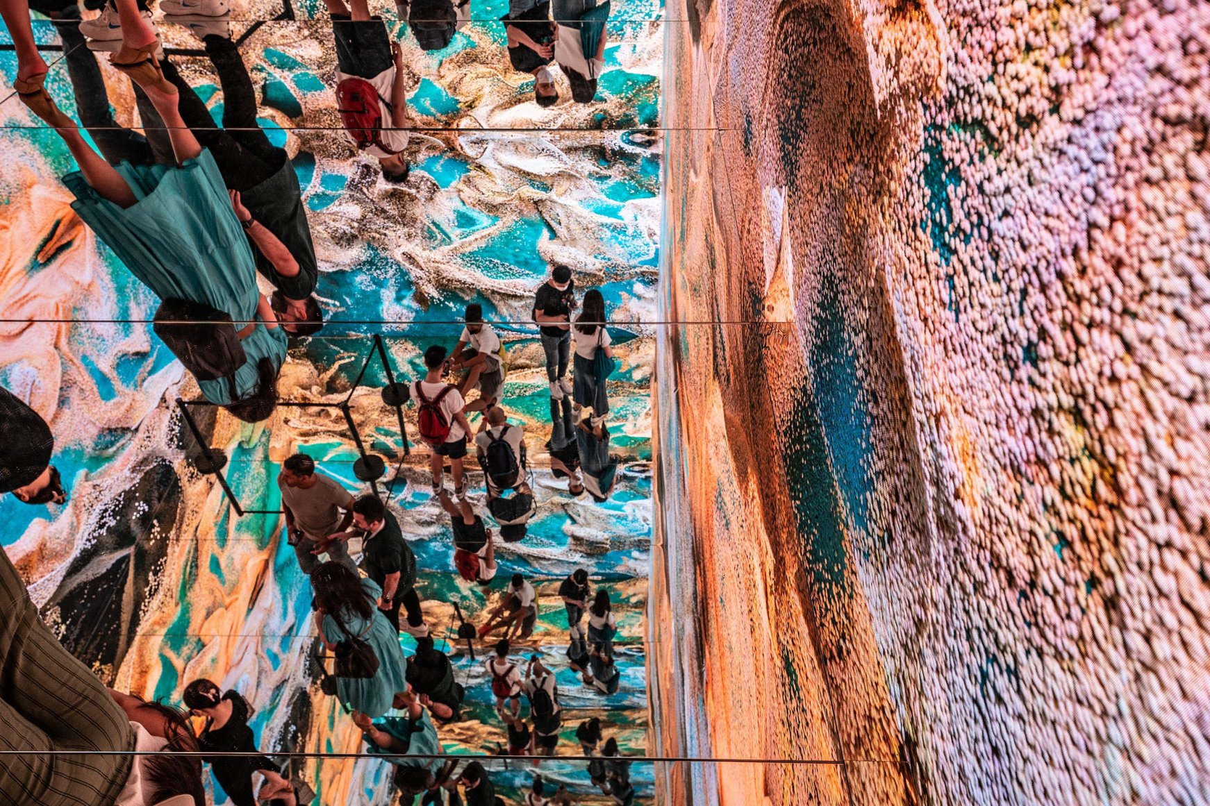 Digital Art Fair Asia dazzling with digital and NFT art | Daily Sabah