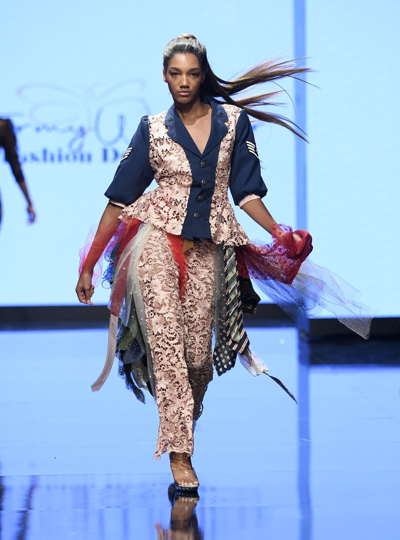 Glamor at Los Angeles Fashion Week 2021 | Daily Sabah