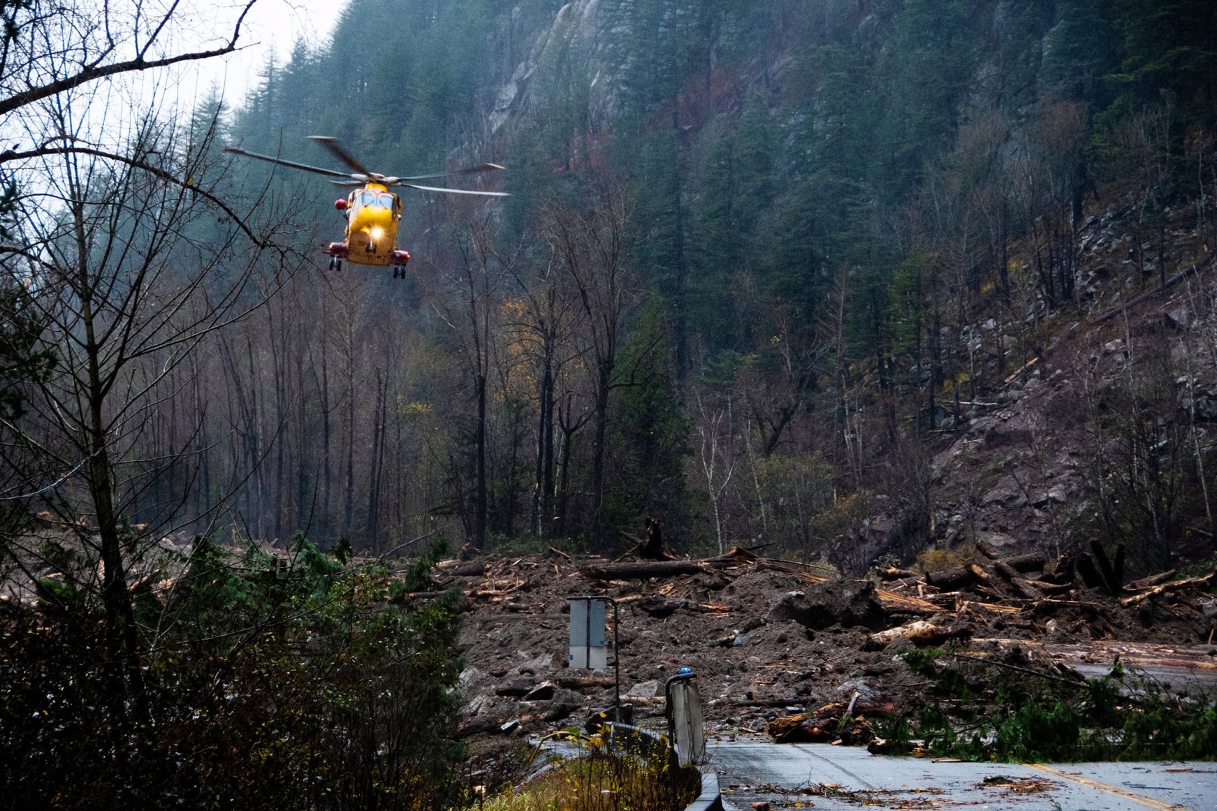 Canada hit by fatal floods, landslides, costing at least 1 life | Daily ...