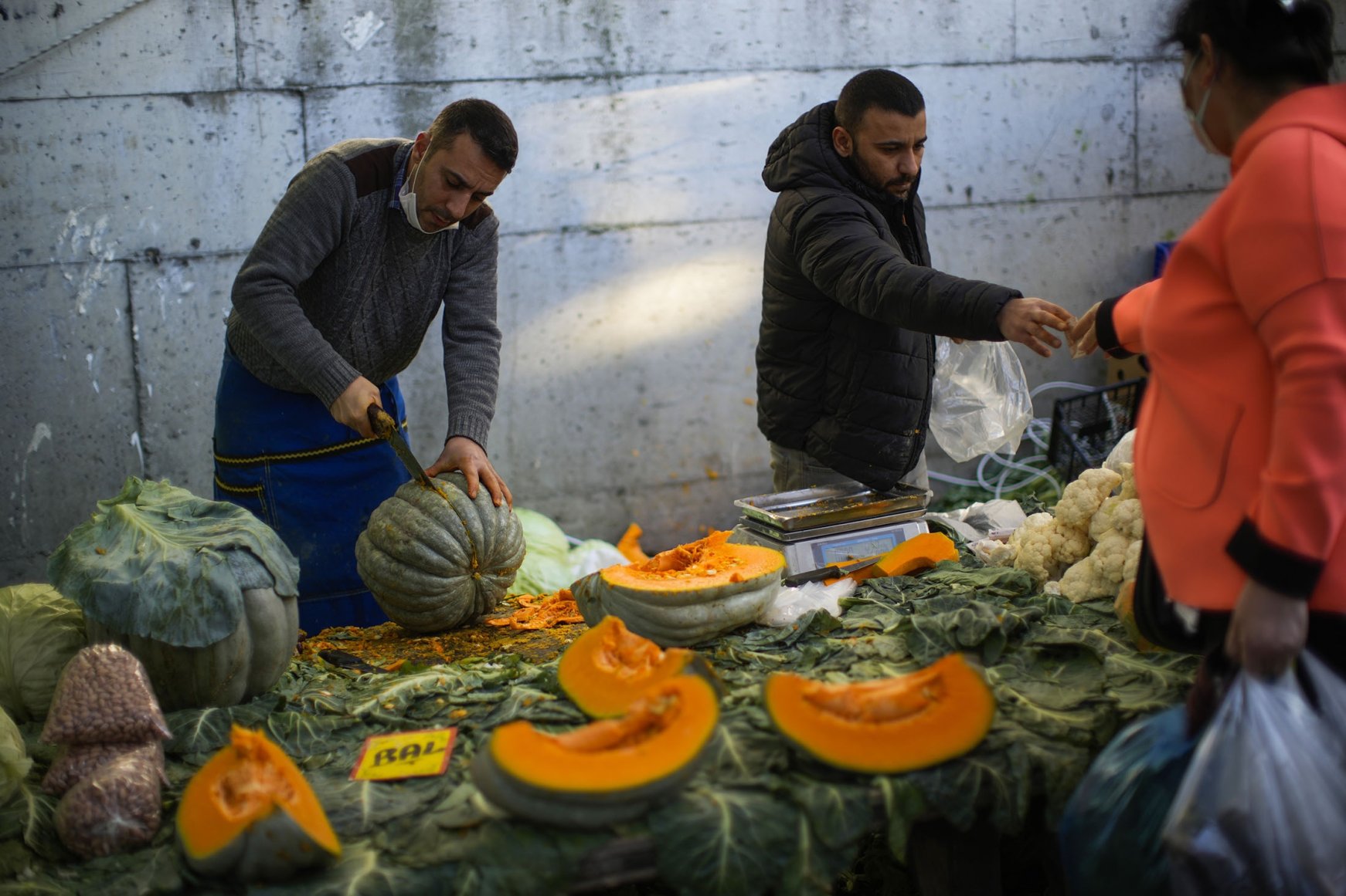 A day in Turkey's biggest city, Istanbul | Daily Sabah