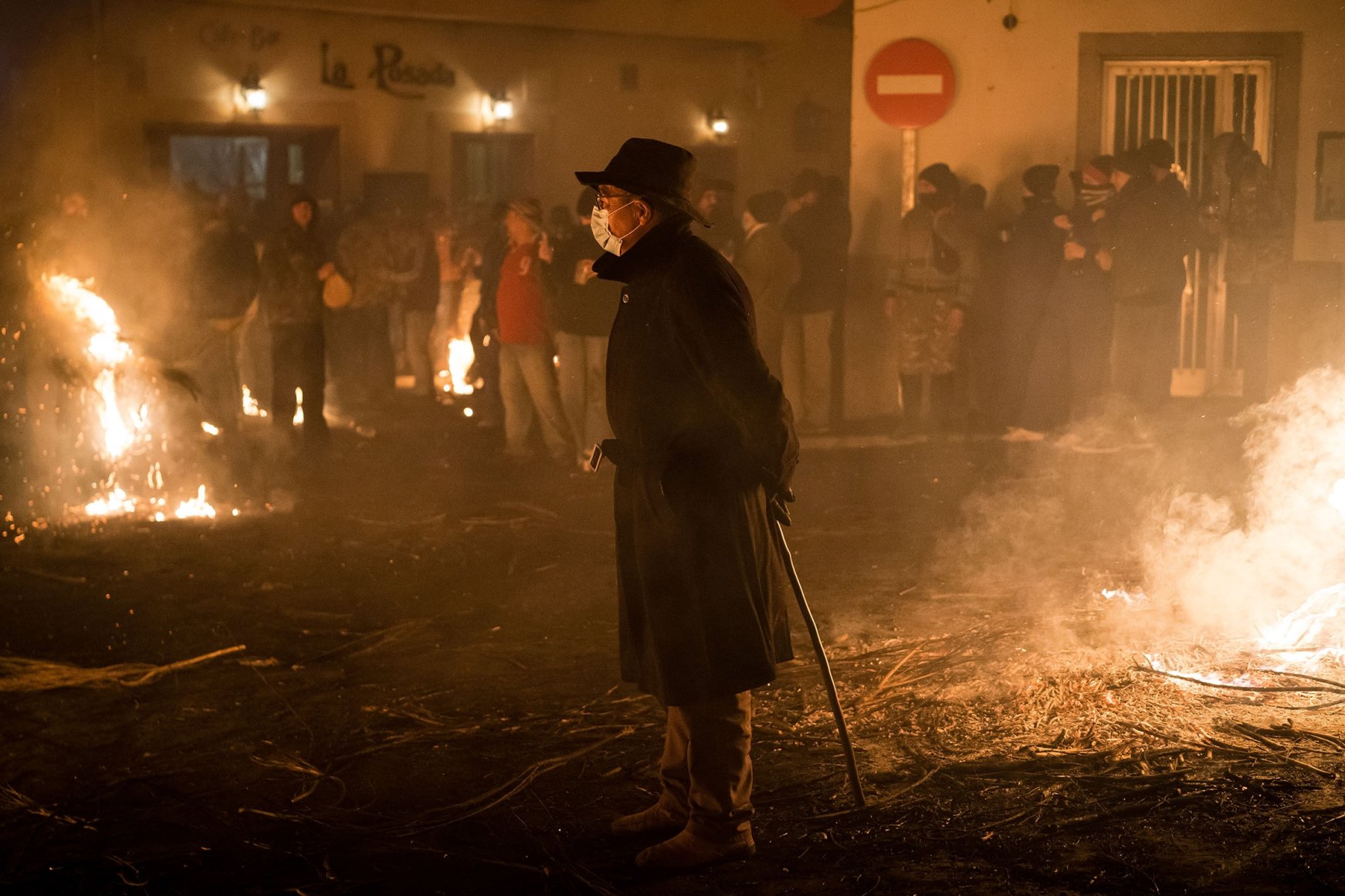 Brooms on fire! Spain celebrates 'Los Escobazos' festival | Daily Sabah