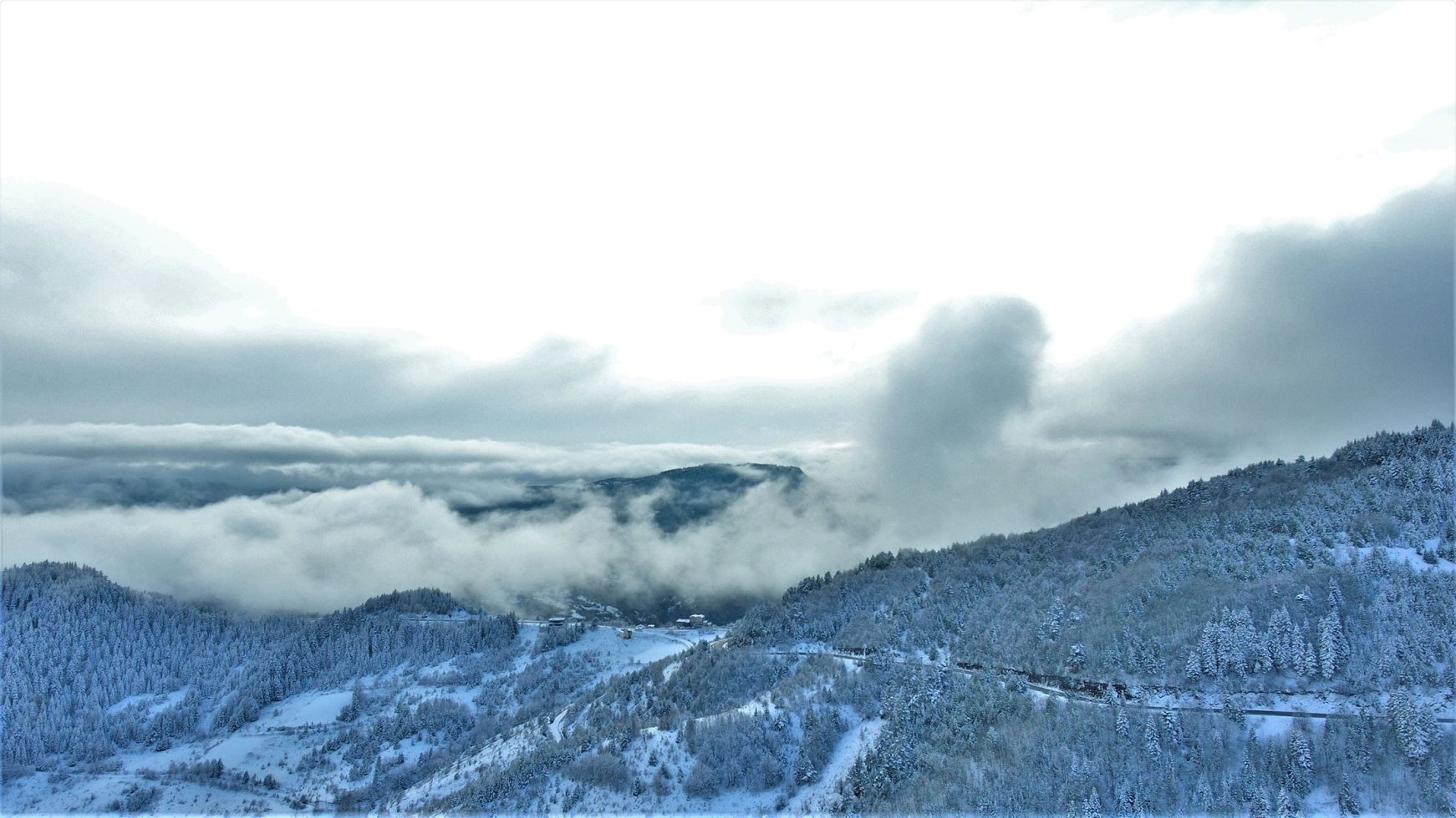 Snow turns Turkey into winter spectacle | Daily Sabah