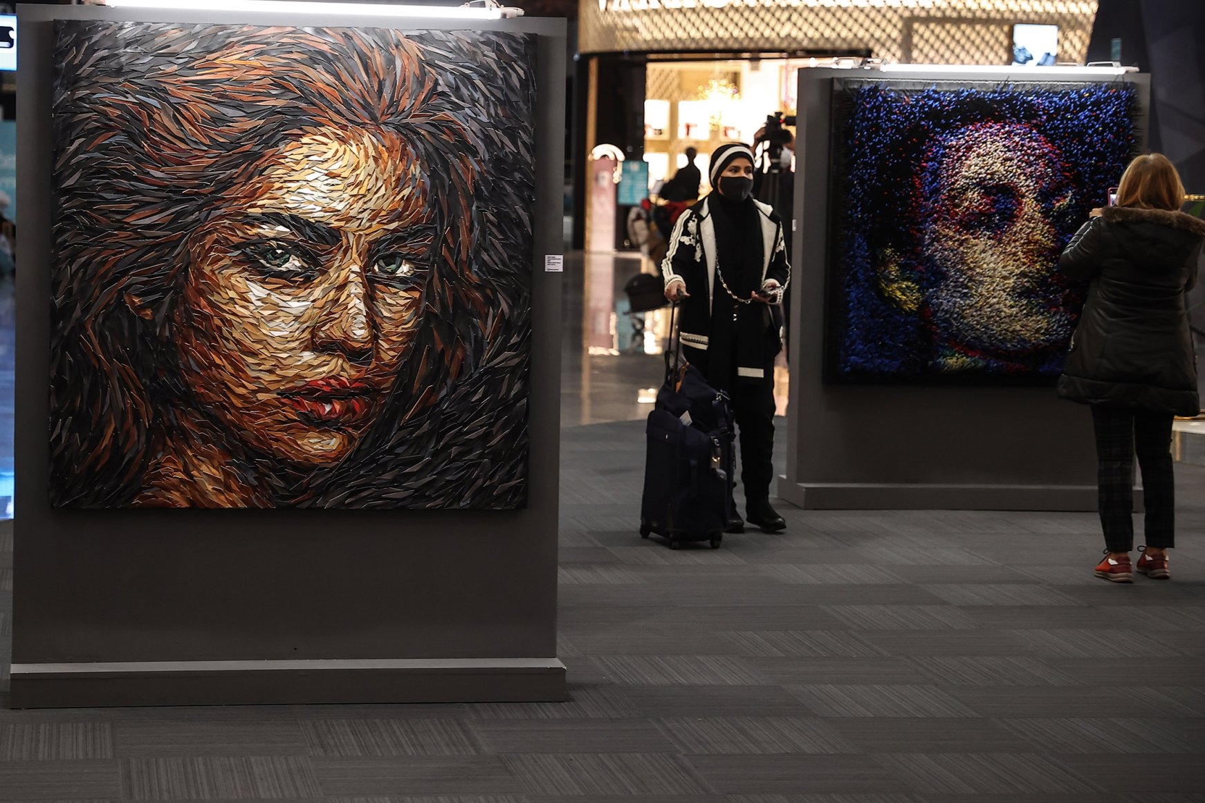 Waste turns into artsy portraits at Istanbul Airport | Daily Sabah