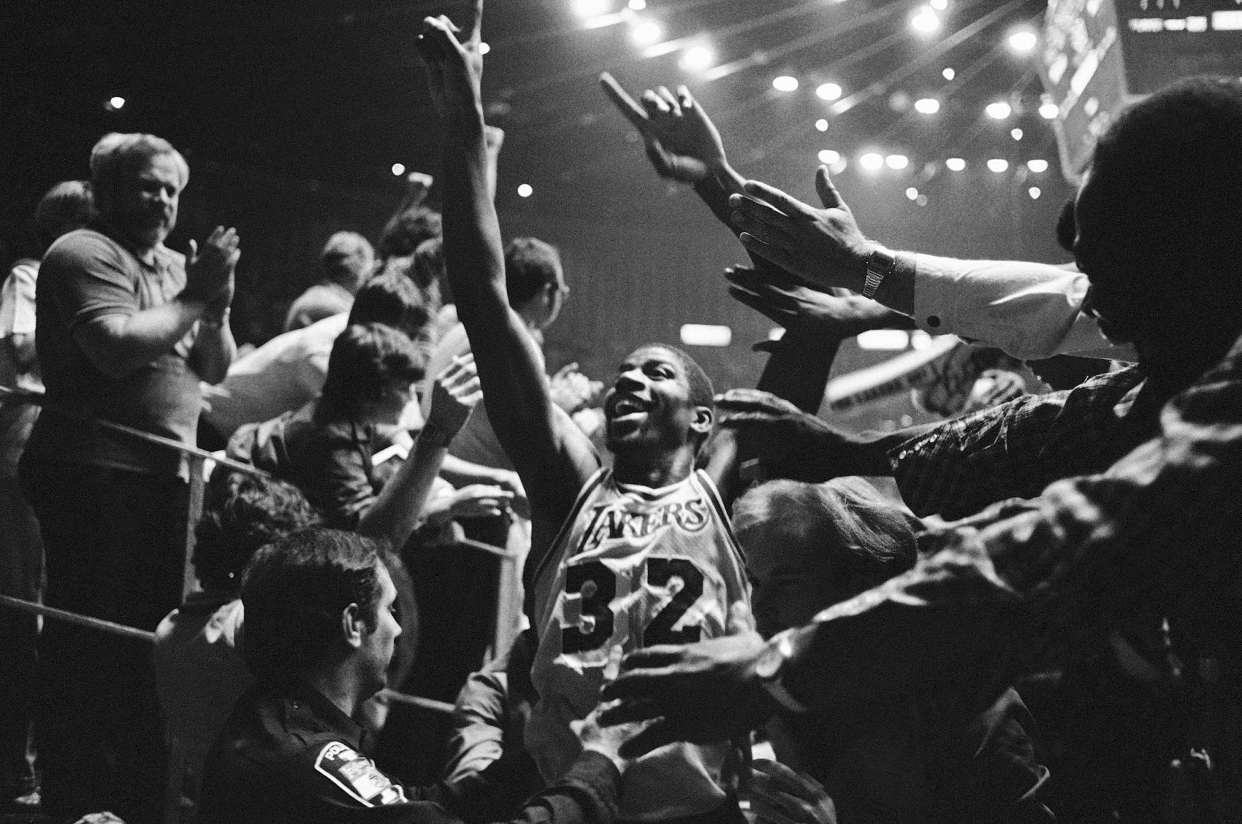 Stern, talent influx led to NBA transformation during 1980s | Daily Sabah