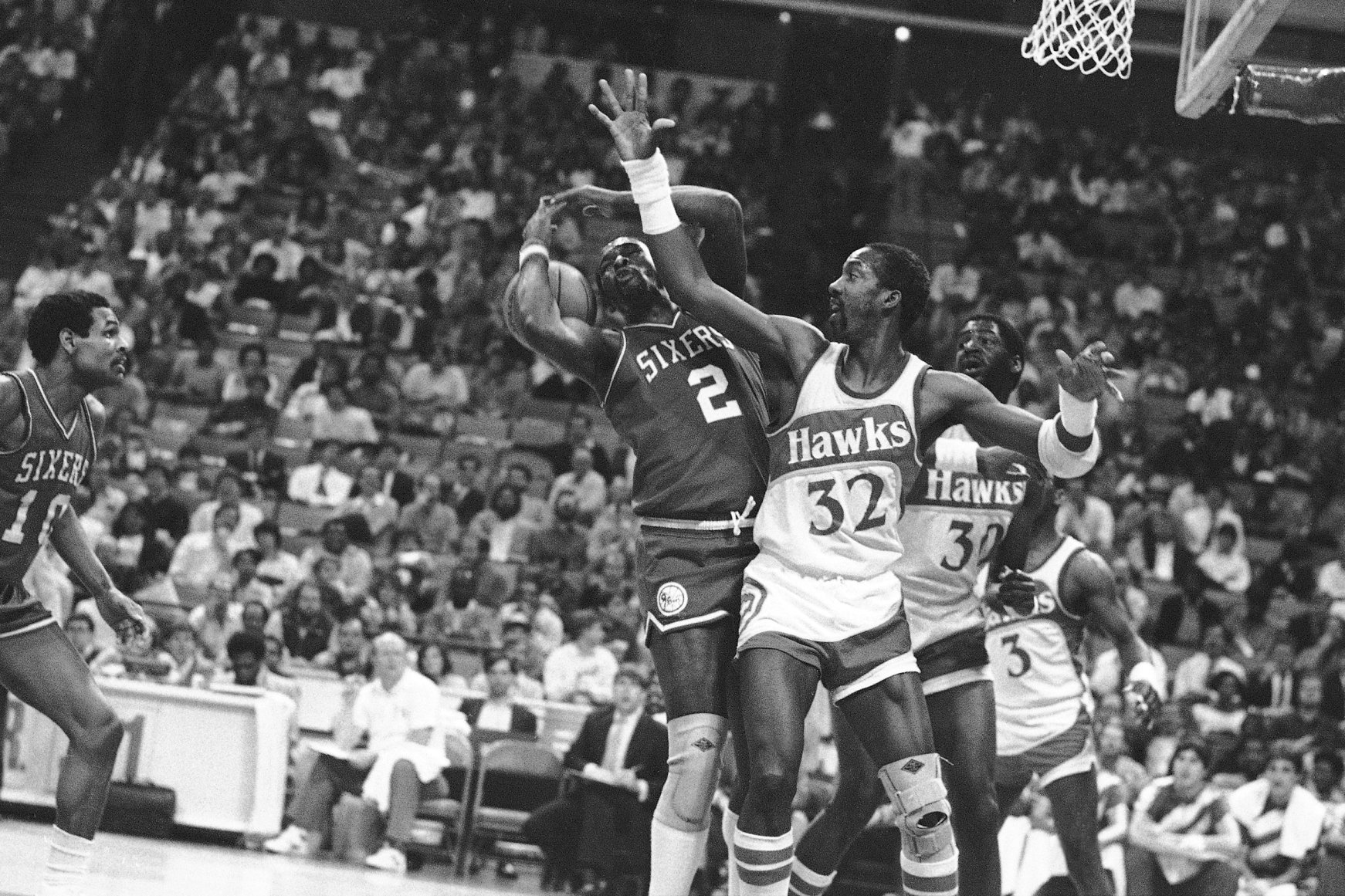 Stern, talent influx led to NBA transformation during 1980s | Daily Sabah