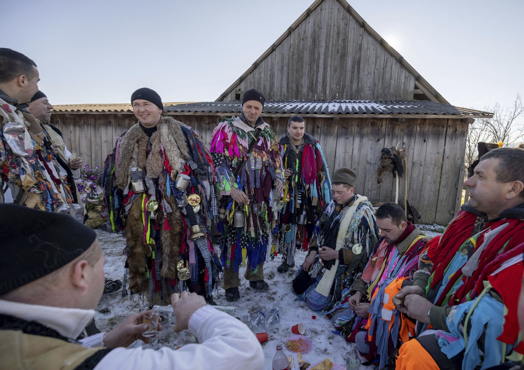 Malanka: Ukrainians celebrate pagan-rooted new year festival | Daily Sabah