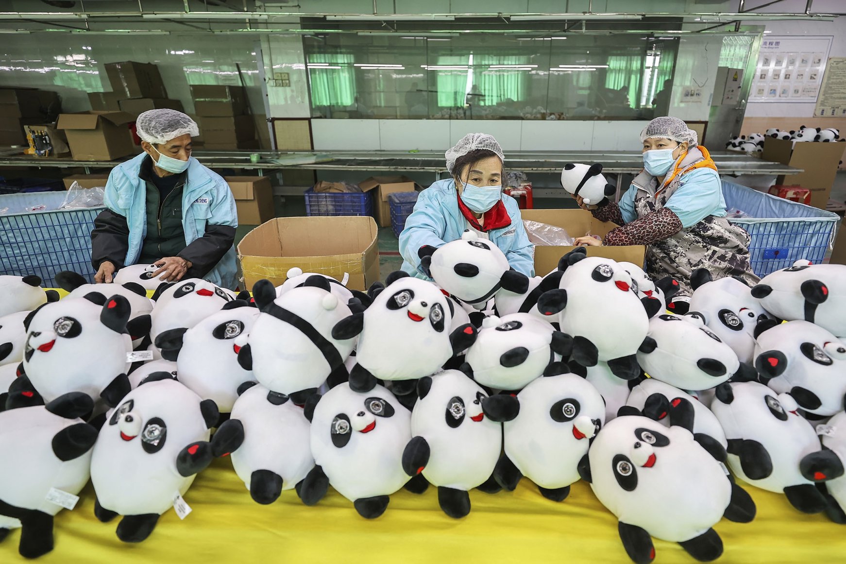 Panda Bing Dwen Dwen: Mascot madness takes over Beijing Olympics ...