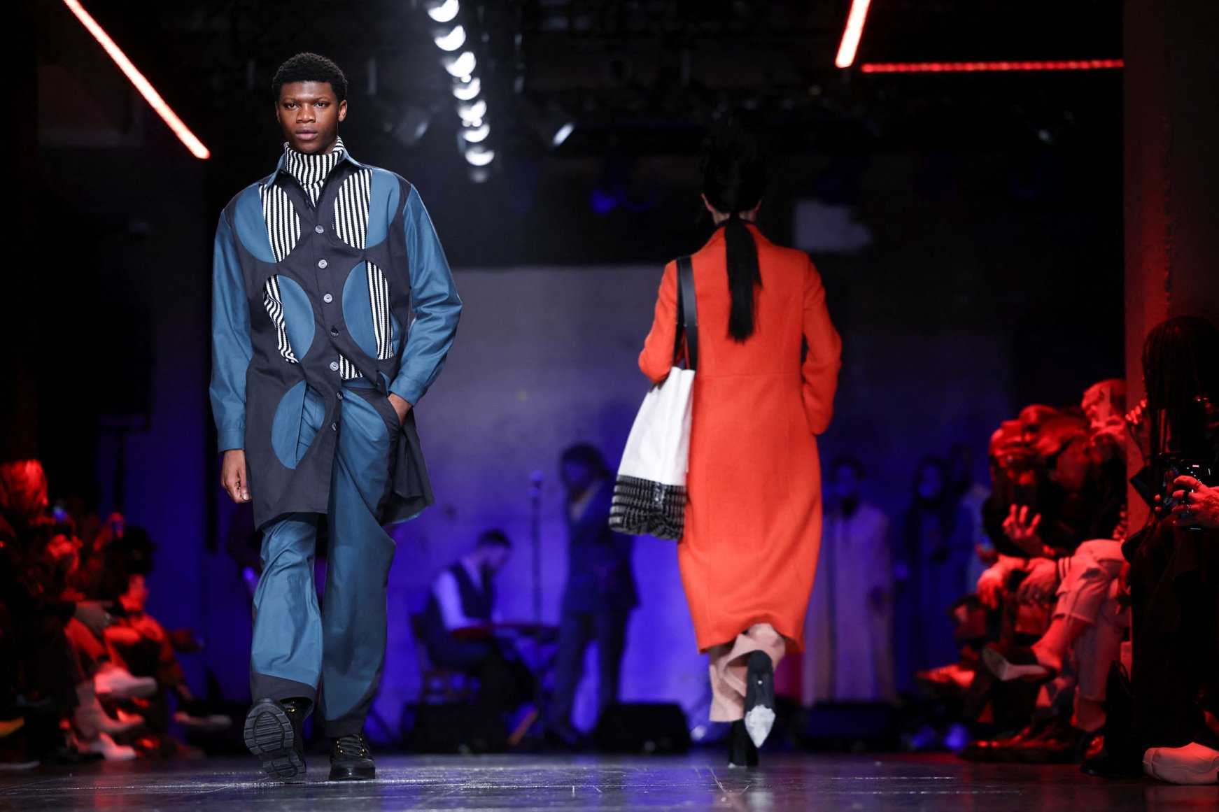 Turning heads at fabulous London Fashion Week | Daily Sabah