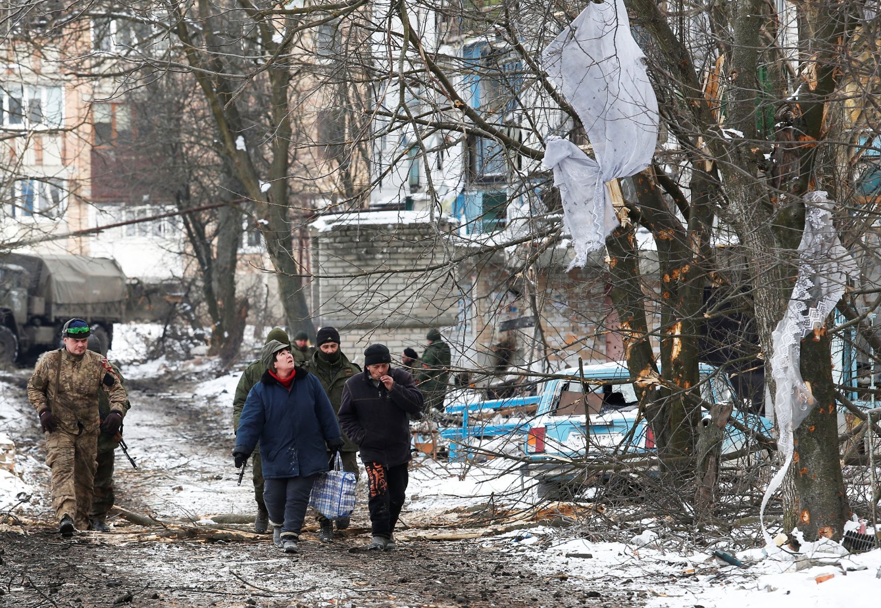 A look into devastated town of Volnovakha, Ukraine | Daily Sabah