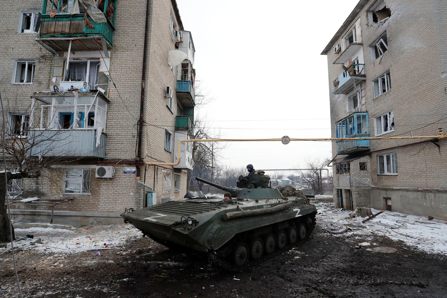 A look into devastated town of Volnovakha, Ukraine | Daily Sabah