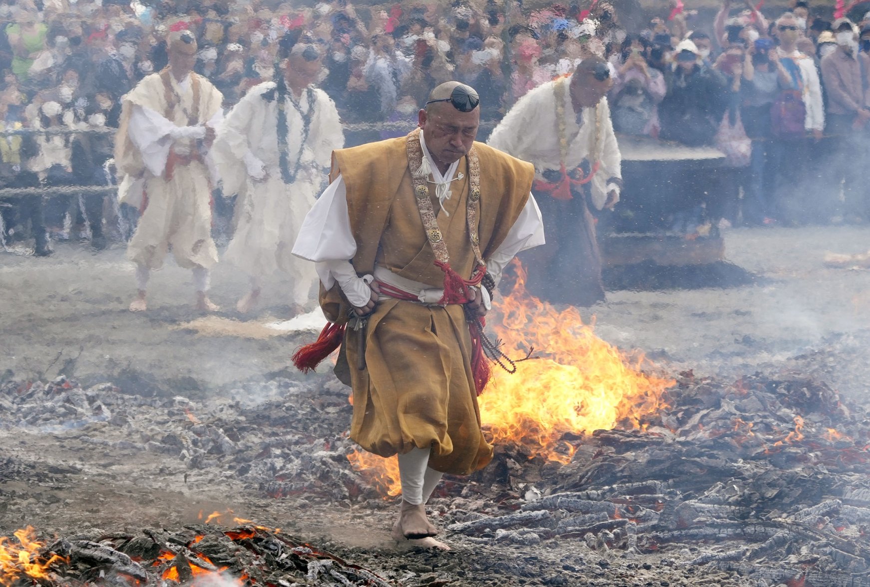Hiwatari Matsuri: Japan's firewalking festival | Daily Sabah