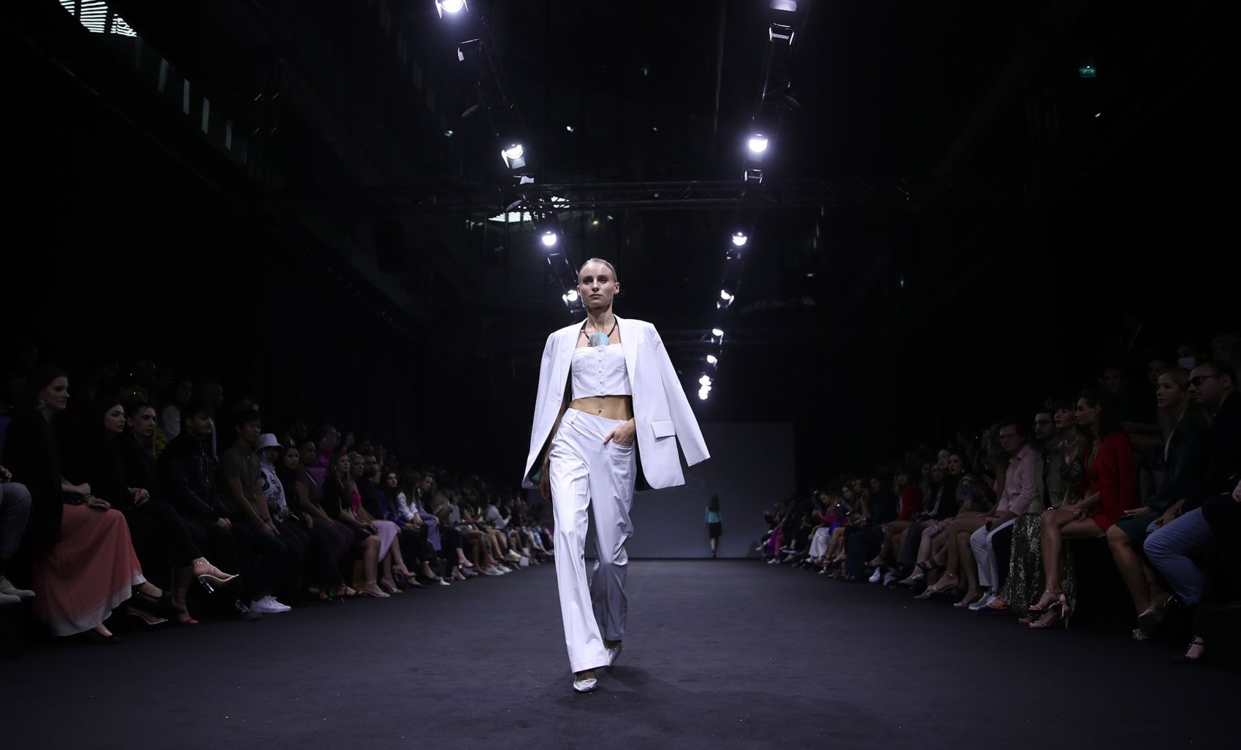 Arab Fashion Week's dazzling garments | Daily Sabah