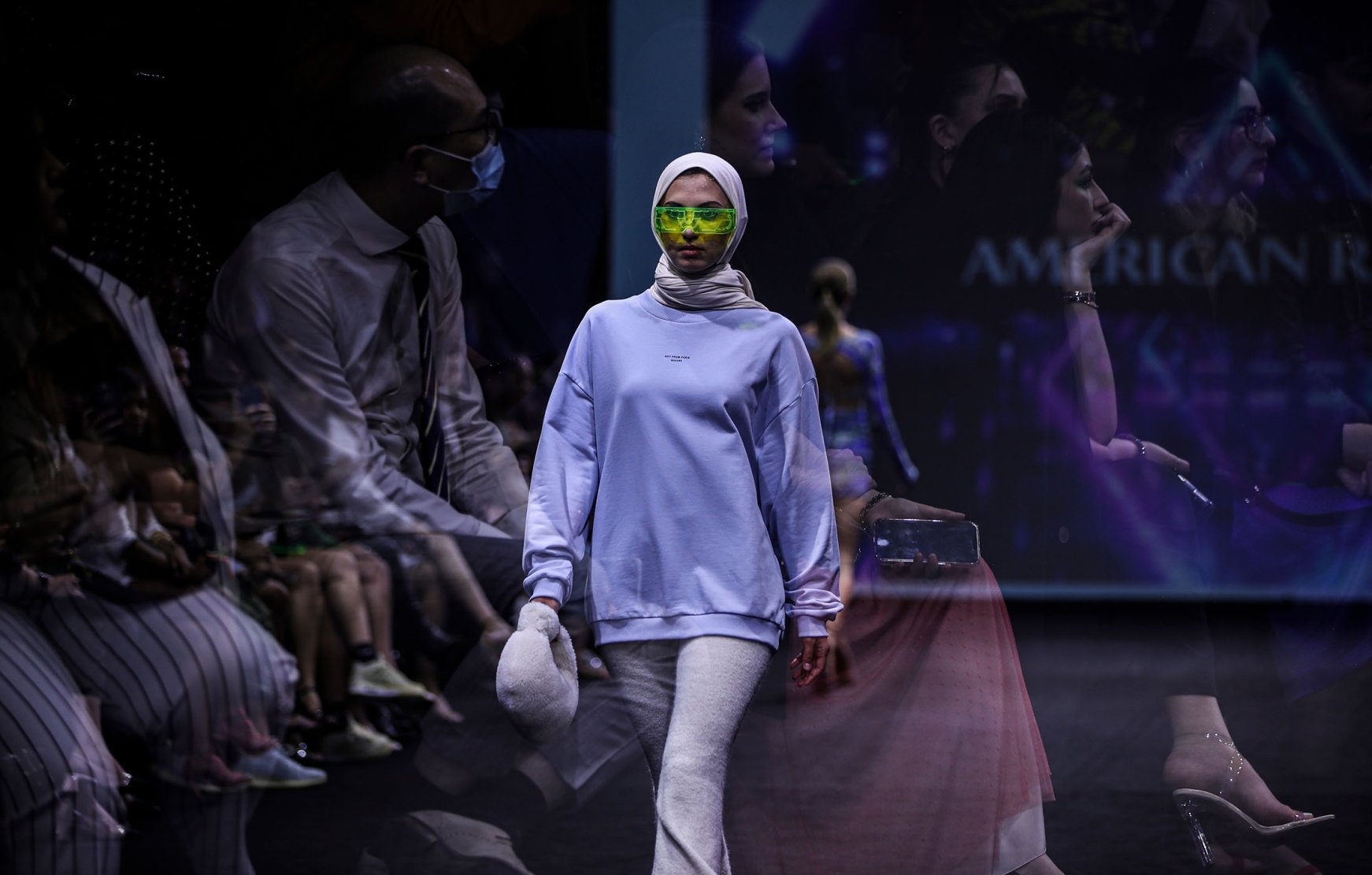 Arab Fashion Week's dazzling garments | Daily Sabah