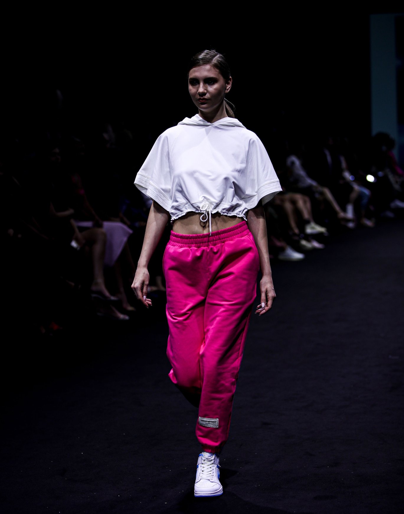 Arab Fashion Week's dazzling garments | Daily Sabah